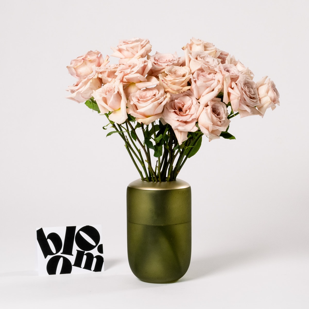 Old Lace Roses | Romantic Roses Online | Next Day Delivery – By Bloom